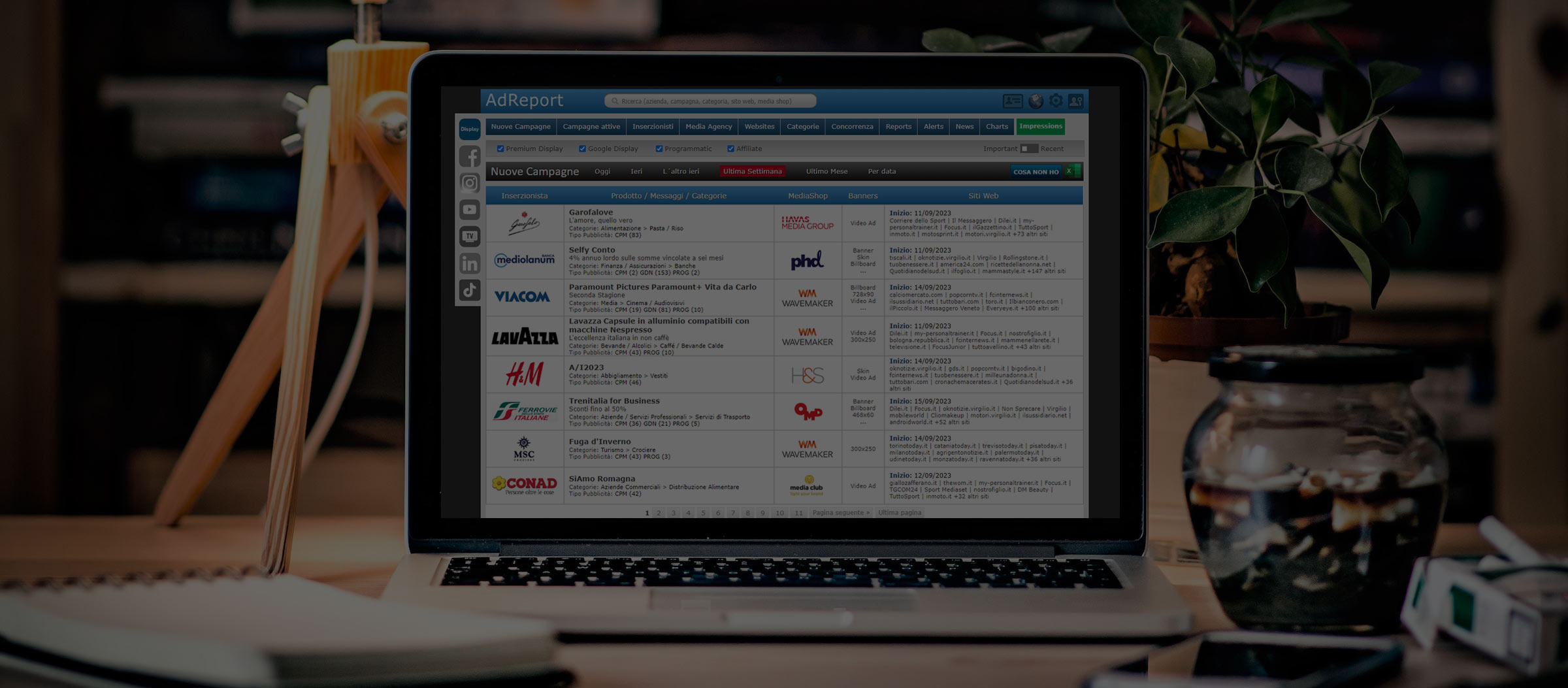 Homepage - AdReport.com